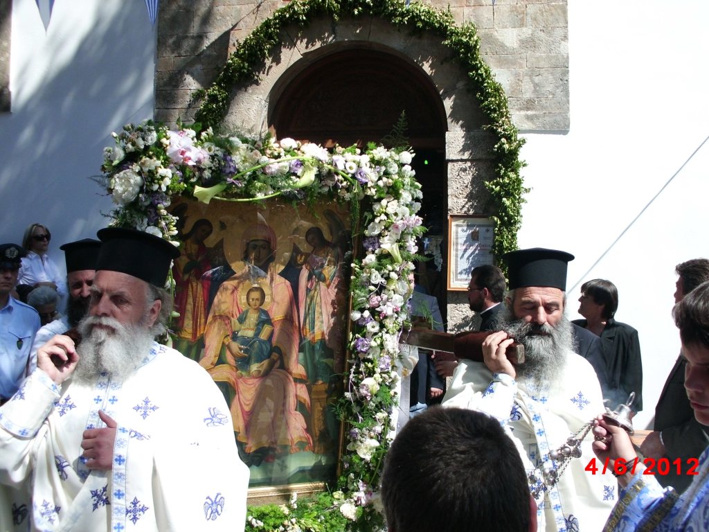 Με λαμπρότητα εορτάστηκε η πολιούχος της Λευκάδας Παναγία η Φανερωμένη ...